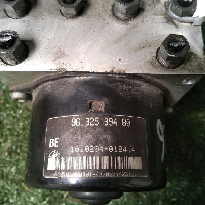 BLOC ABS : 0000454143 | PEUGEOT 206 Phase 1 (de Sep-1998 à Mar-2003)