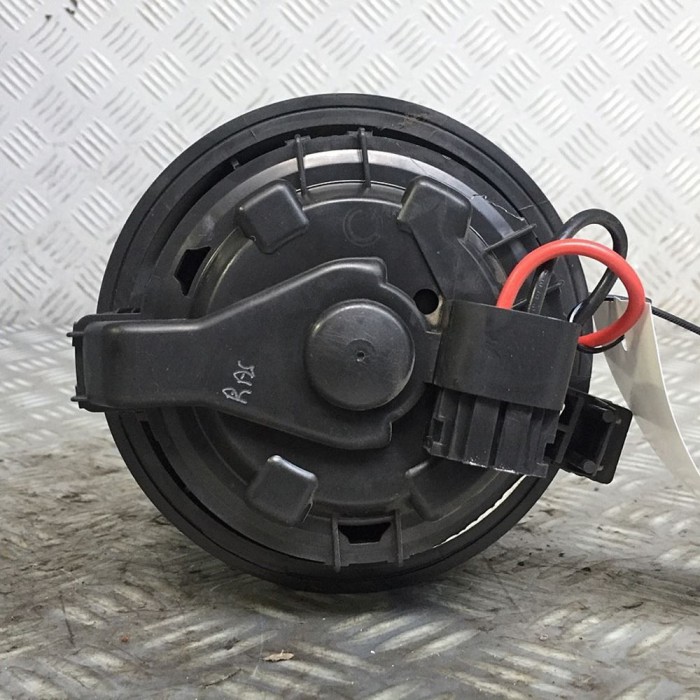 VENTILATEUR DE CHAUFFAGE : 1608182080 | PEUGEOT 208 1 Phase 2 (après ...