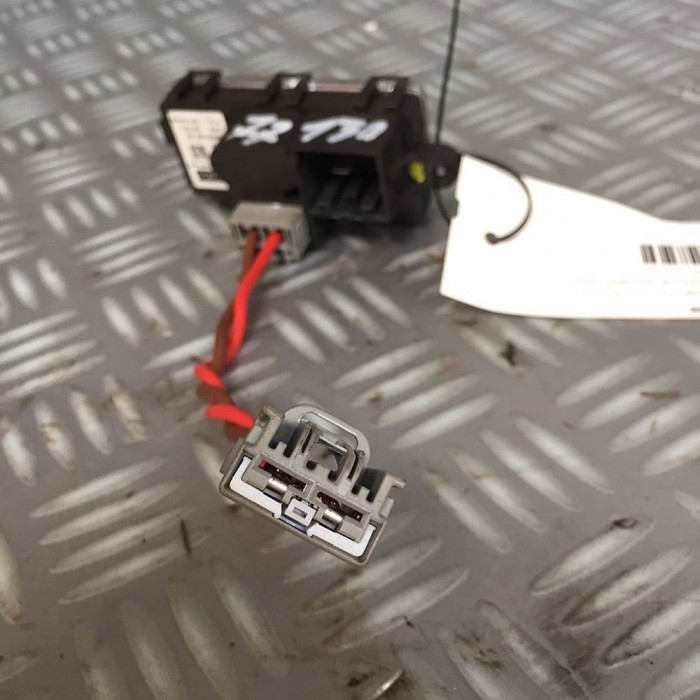 RESISTANCE DE CHAUFFAGE : 1888653 | FORD FOCUS III PHASE 2 (APRÈS OCT-2014)