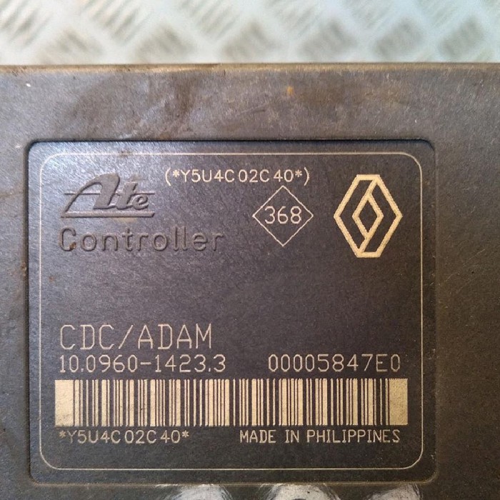 BLOC ABS : 7701208531 | RENAULT LAGUNA II Phase 1 (de Nov-2000 à Mar-2005)