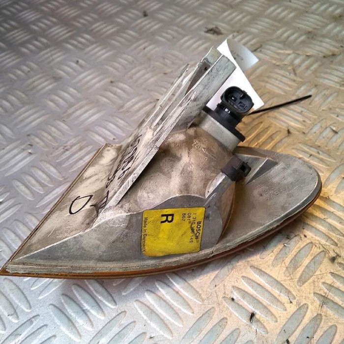 CLIGNOTANT AVANT DROIT : 63137165848 | BMW SERIE 3 E36 COMPACT III (de ...