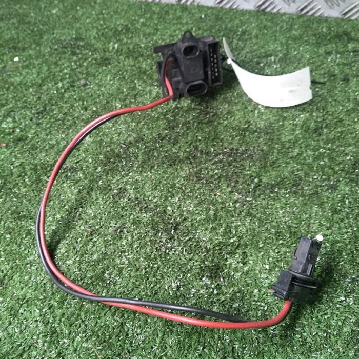 RESISTANCE DE CHAUFFAGE : 7701050325 | RENAULT TRAFIC L2H1 II Phase 1 ...