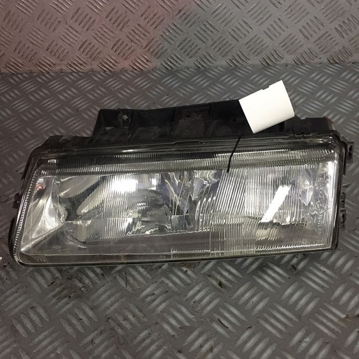 PHARE GAUCHE : 95667947 | CITROEN XANTIA I Phase 1 (de Jui-1995 à Jui-1998)