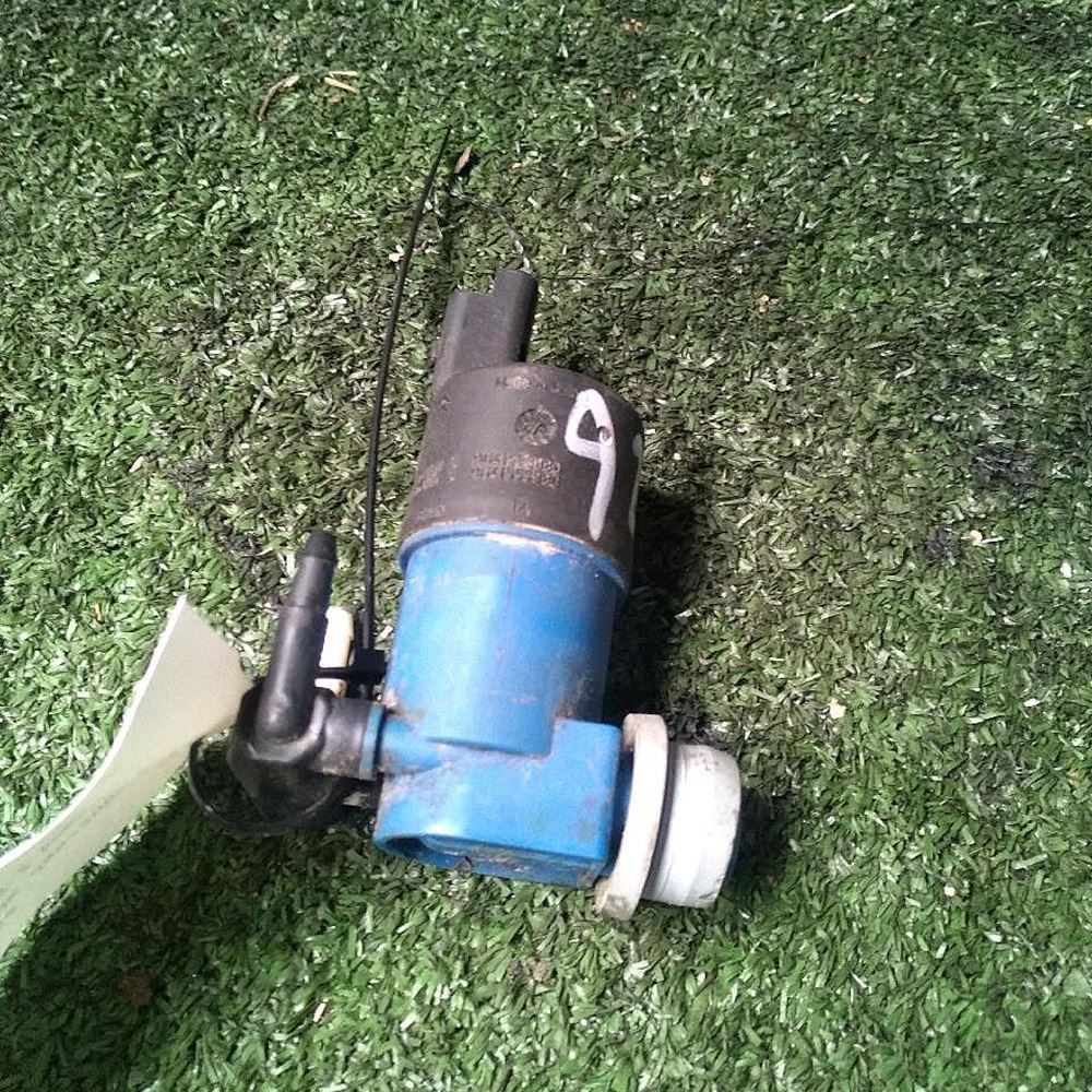 POMPE LAVE VITRE AVANT : 7700428386 | RENAULT CLIO ESTATE III Phase 1 ...